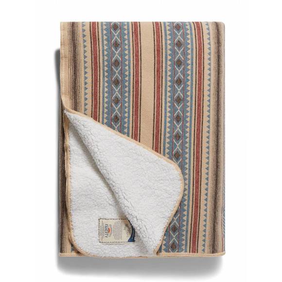 Faherty | Bedding | New Faherty Doug Good Feather Recycled High Pile ...